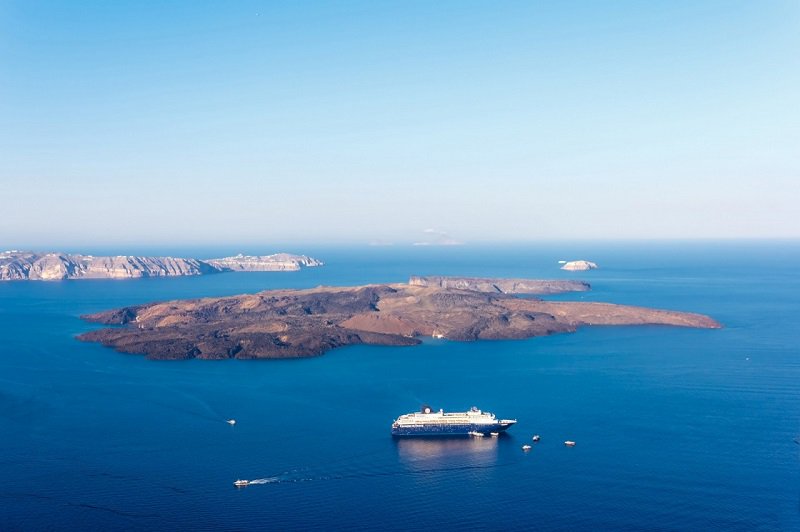 Σαντορίνη: Άγνωστη υποθαλάσσια ηφαιστειακή έκρηξη έφεραν στο φως ...