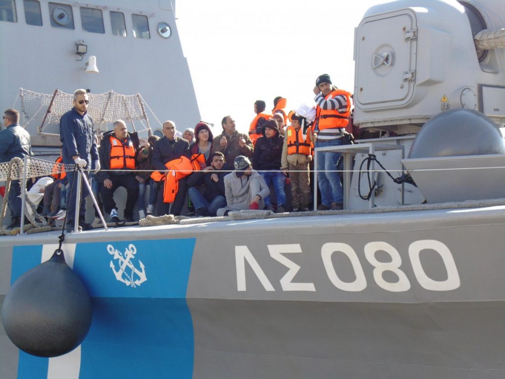 Κύθηρα: Μεταφορά 180 μεταναστών από το νησί στην Αμυγδαλέζα - KontraNews