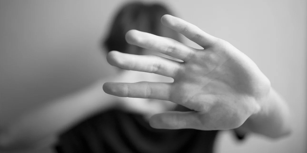 Σεξουαλική κακοποίηση: Μόλις 2 στα 100 παιδιά που πέφτουν θύματα ...