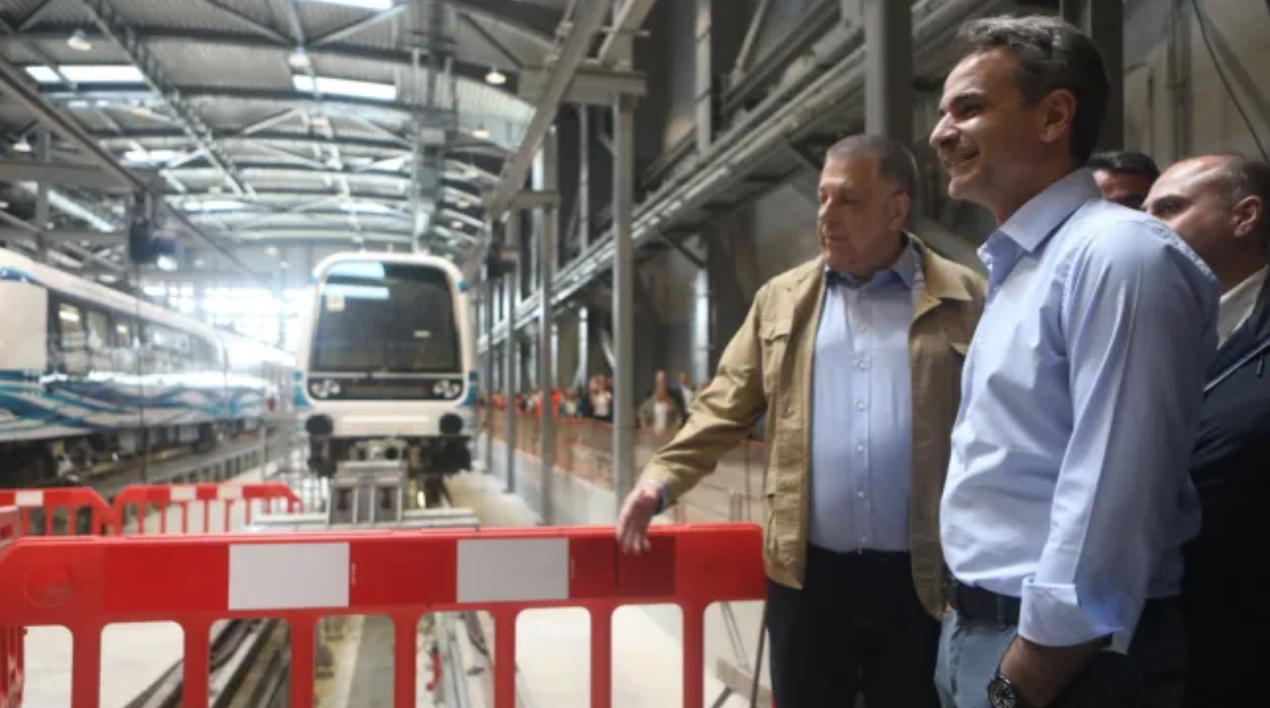 Ο Κυριάκος Μητσοτάκης στην πρώτη δοκιμαστική διαδρομη στο Μετρό ...