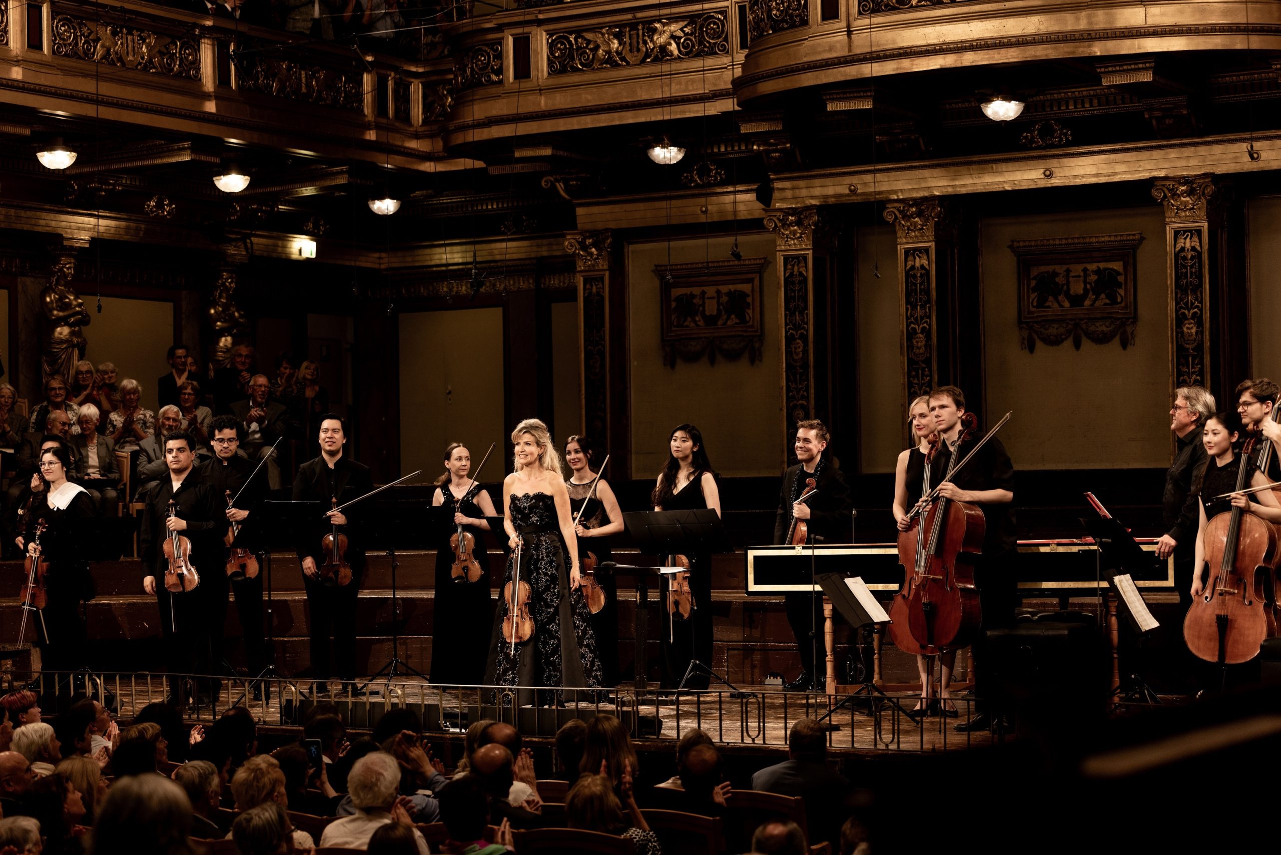Mε την παρουσίαση της συναυλίας της Anne-Sophie Mutter [Άννε-Ζοφί ...