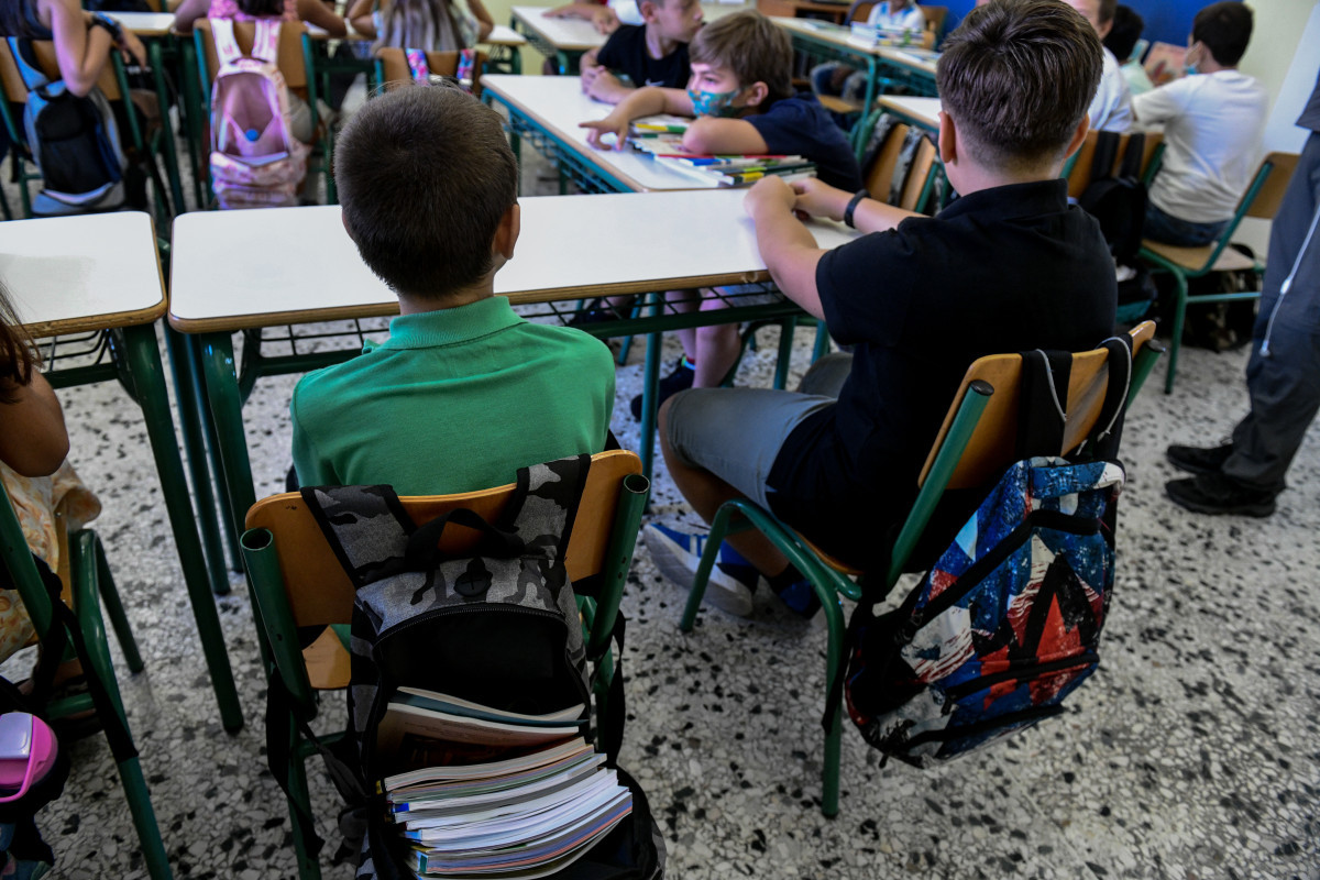 Τραγικό: Θανάσιμη βουτιά στο κενό έκανε διευθύντρια σχολείου: «Δεχόταν ...
